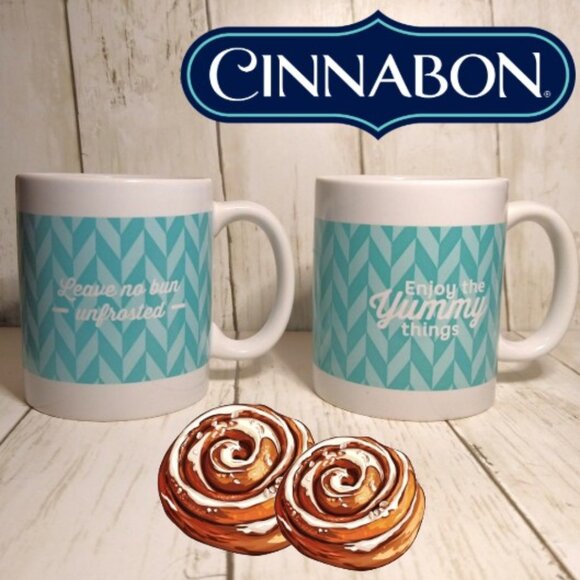 Cinnabon | Dining | Rare 29 Set Of 2 Ceramic Coffee Cinnabon Bakery ...